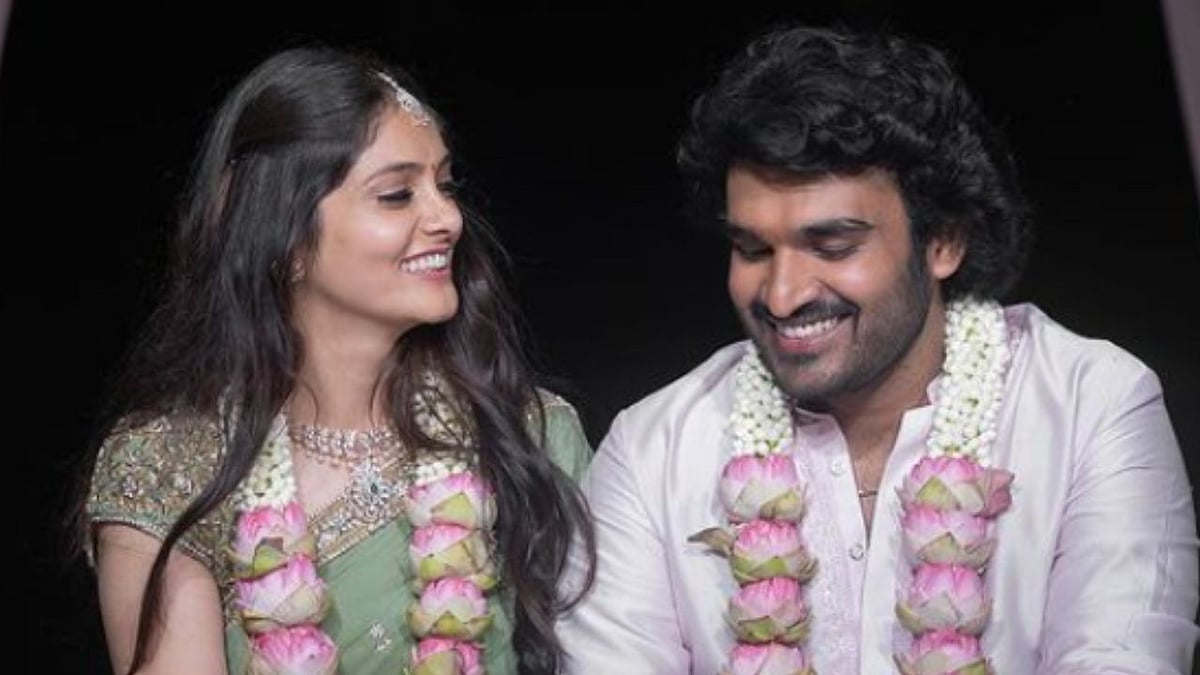 एकाच सिनेमातून पदार्पण करणाऱ्या सेलिब्रिटी जोडप्याने गुपचूप उरकला ...