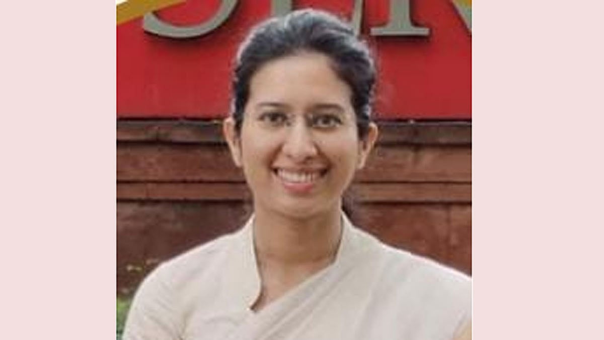 UPSC Exam Result : ताथवडेची सून जान्हवी नवले युपीएससी परीक्षेत देशात १४५ वी UPSC Exam Result ...