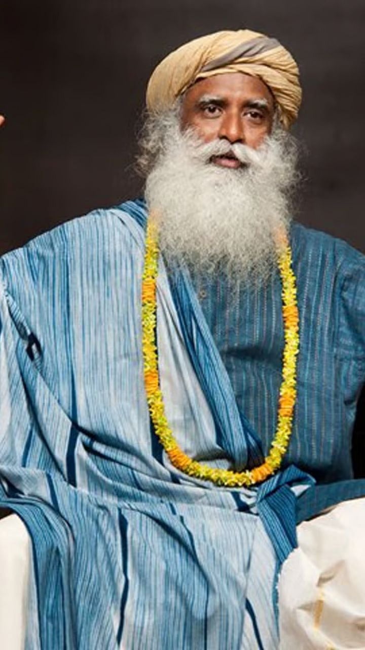 भारतातील 7 सर्वात श्रीमंत बाबा कोण आहेत?