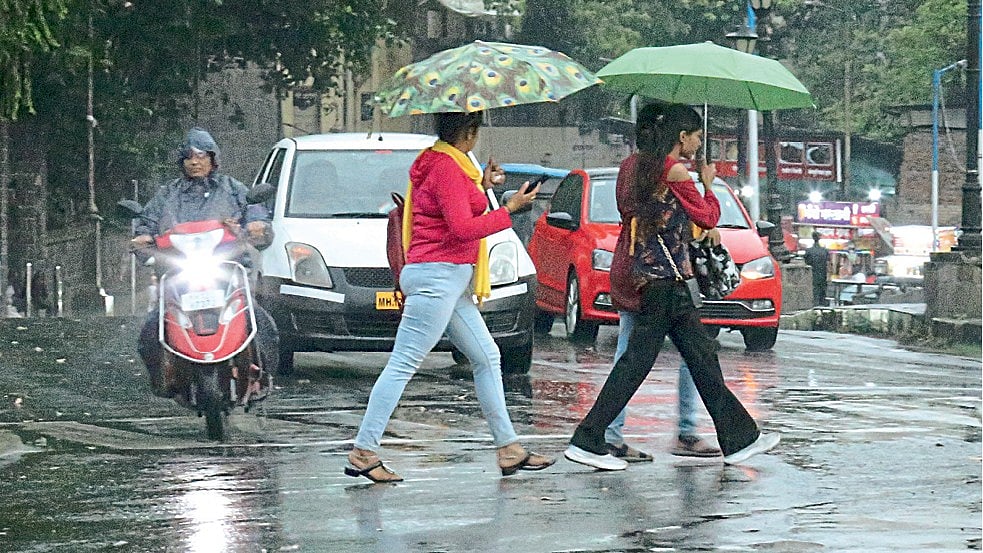 Pune Rain Update : पुणे परिसरात अवकाळी पावसाची हजेरी; उकाड्यात पाऊस ...