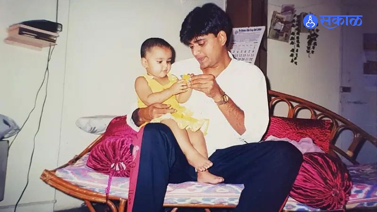 Shinova Soni: मुलगी असल्याचा दावा करत भाजप खासदाराच्या विरोधात तरुणी ...