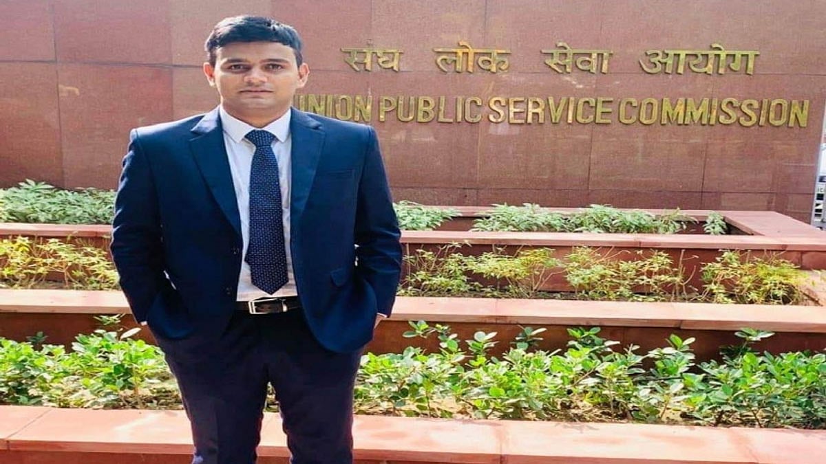 Abhijit Pakhare : गडचिरोलीत स्वत:हून ‘पोस्टिंग’ घेणारे बीडीओ ‘युपीएससीत ...