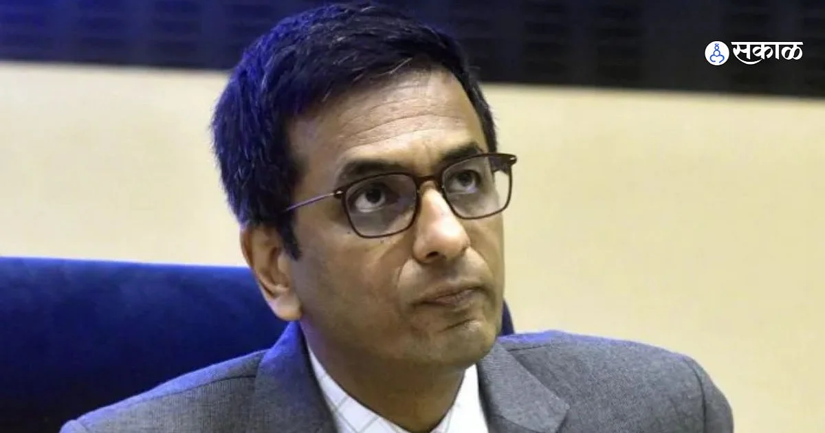 DY Chandrachud : 'हॅलो, मी CJI... मला 500 रुपये पाठवू शकता ... DY Chandrachud : 'हॅलो, मी CJI... मला 500 रुपये पाठवू शकता ...