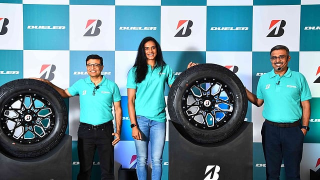 Bridgestone India: ब्रिजस्टोन इंडियातर्फे नवीन ड्युएलर ऑल-टेरेन 002चे अनावरण|Bridgestone India ...