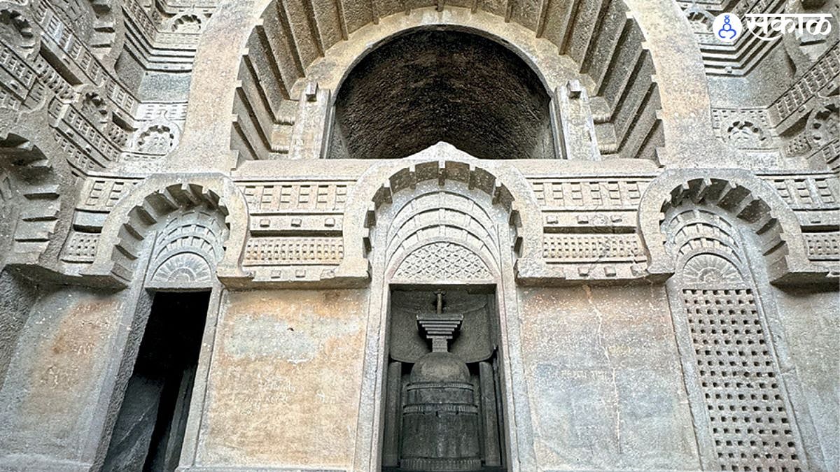 संक्रमणकाळातली सुंदर लेणीA beautiful transitional cave Bedse is a group ...