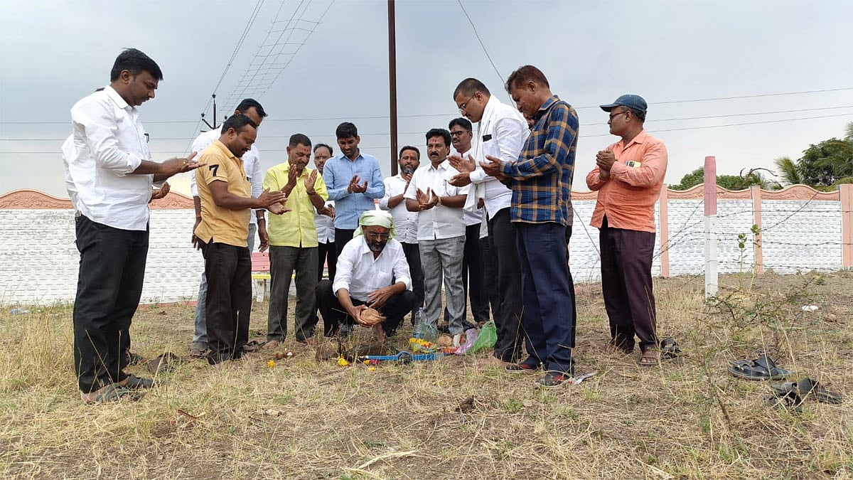 Yermala News : येरमाळा पत्रकार बहुउद्देशीय सामाजिक संस्थेला अभ्यासिका ...