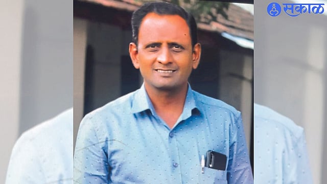 Dhule News : शिरपूरच्या प्राध्यापकावर तऱ्हाडीजवळ गोळीबार | Dhule Firing ...