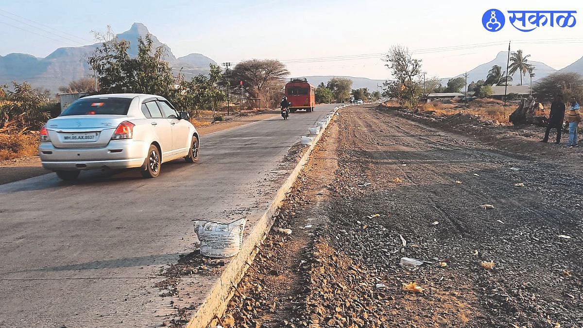 Nashik Road Construction : पावसाळ्यातही एकेरीच वाहतूक राहणार; भावडबारी ...