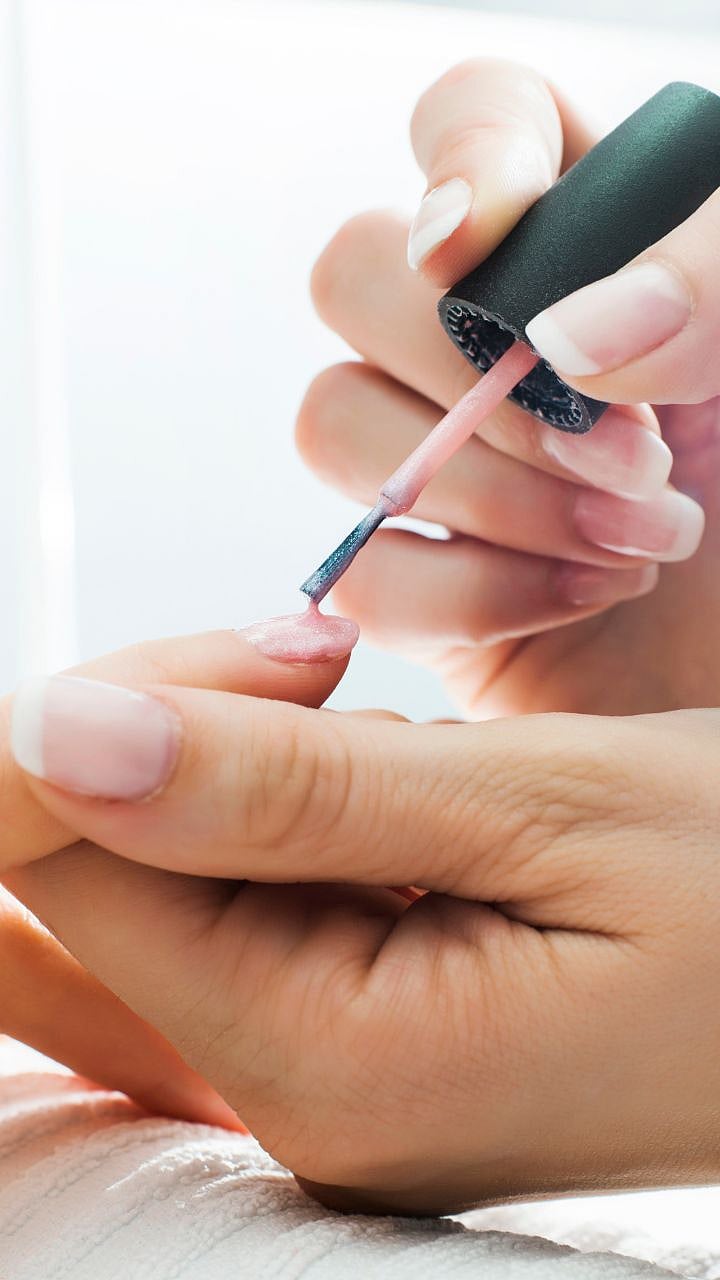 पावसाळ्यात नखांची कशी काळजी घ्यावी how to take care of nails in monsoon ...