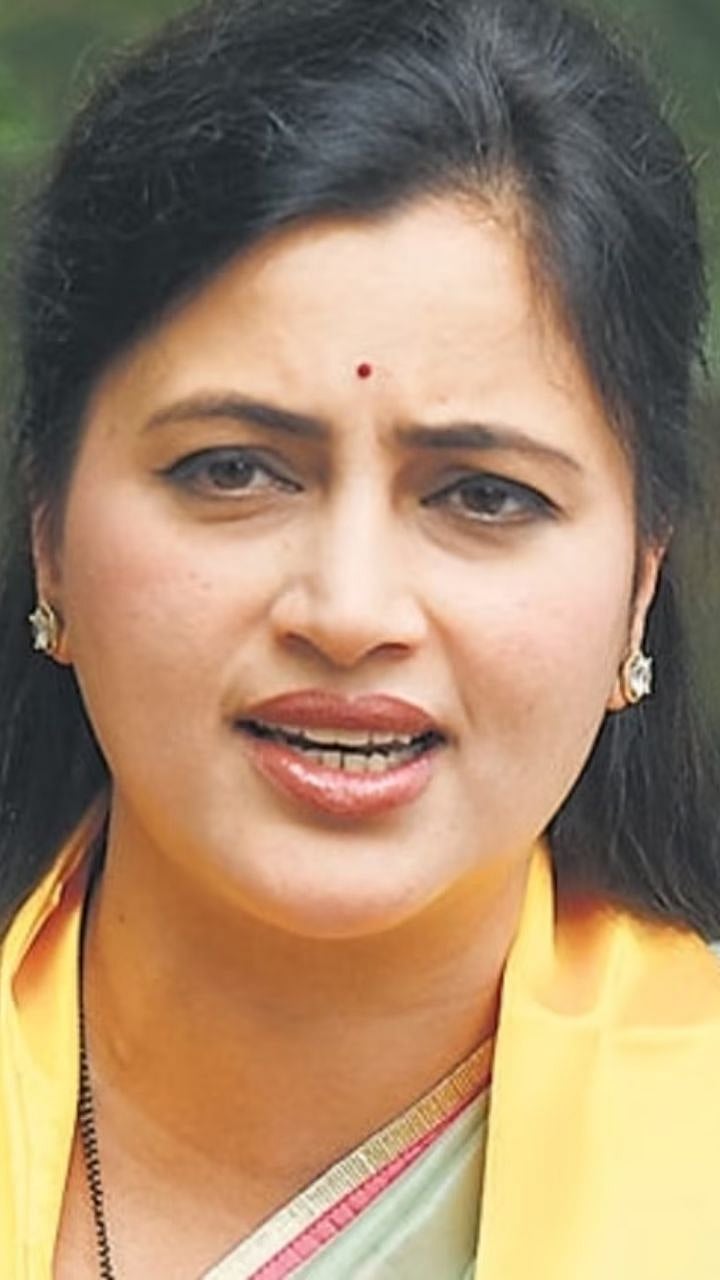 नवनीत राणांची जादू चाललीच नाही | Navneet Rana bjp defeat from amravati ...