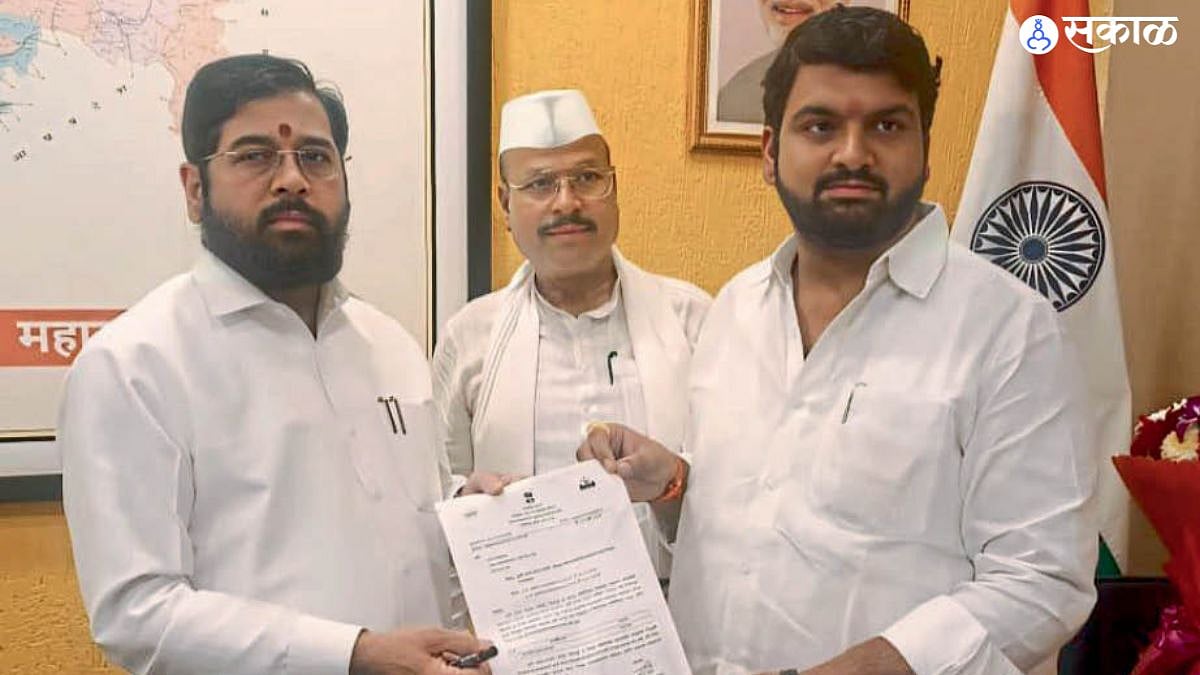 solapur bajar samiti Administrative Board Appointed cm shinde bjp ...
