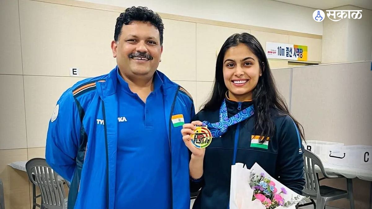 Manu Bhaker : मनू भाकरने देशाची शान वाढवली, पण तिच्या 'गुरू'च्या घरावर ...