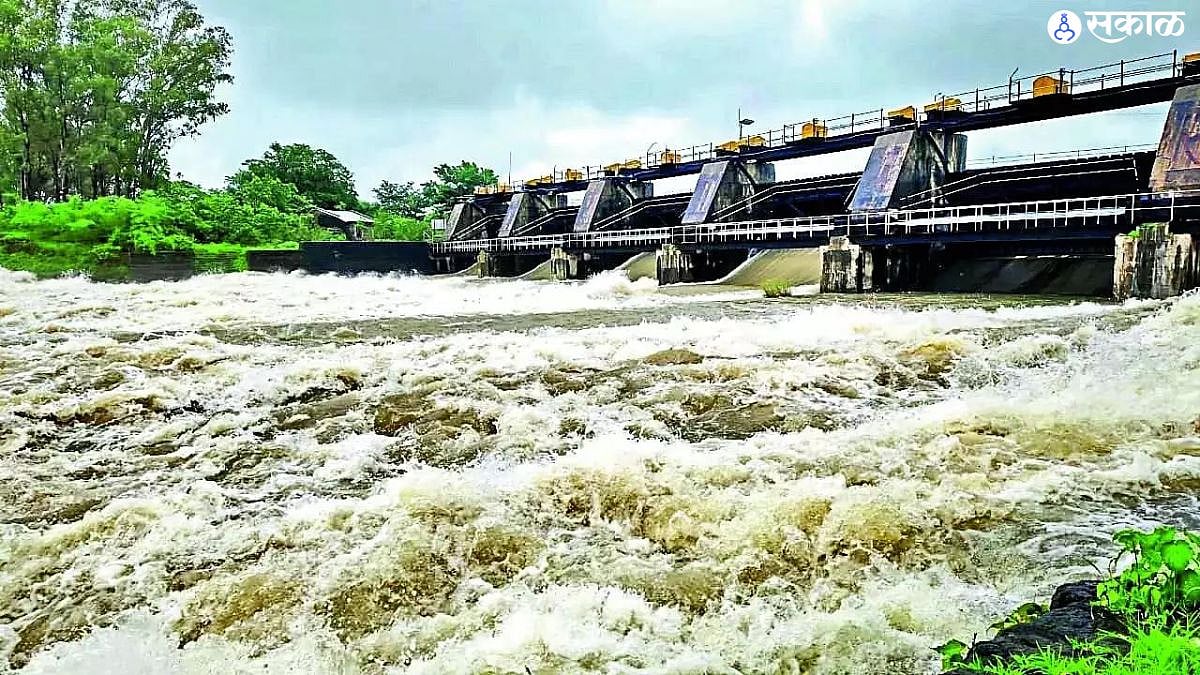 Bhandardara Dam Overflow monsoon rain happiness among farmers ...