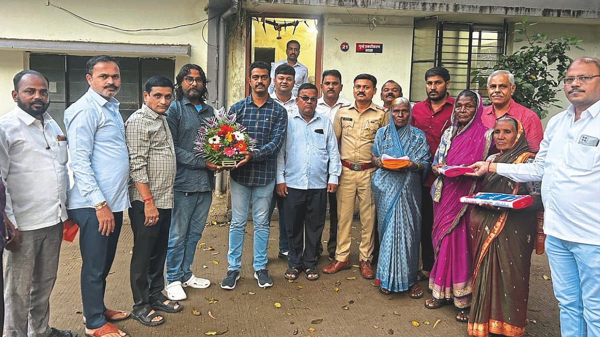 भंगार गोळा करणाऱ्या महिलेने तब्बल दहा तोळ्यांचा राणीहार केला परत ...