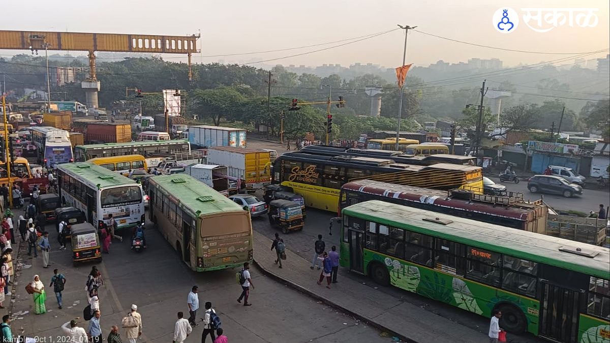 katraj chowk traffic jam order to stop work of flyover pune | Pune ...