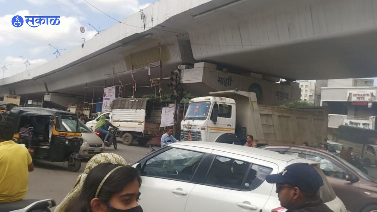 Pune Traffic: धायरी फाटा चौकाला वाली कोण? सततच्या वाहतूक कोंडीने ...