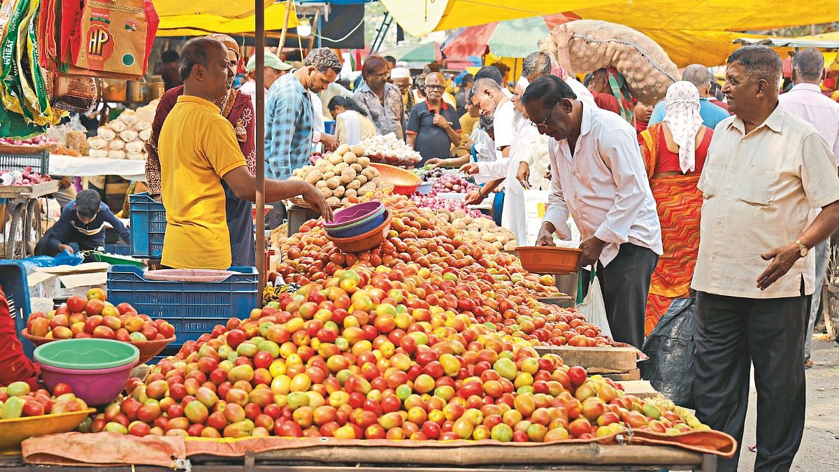 Kolhapur Market Yard : लसणाच्या 'फोडणी'ला महागाईचा 'तडका'; लसणाचा 360 ...