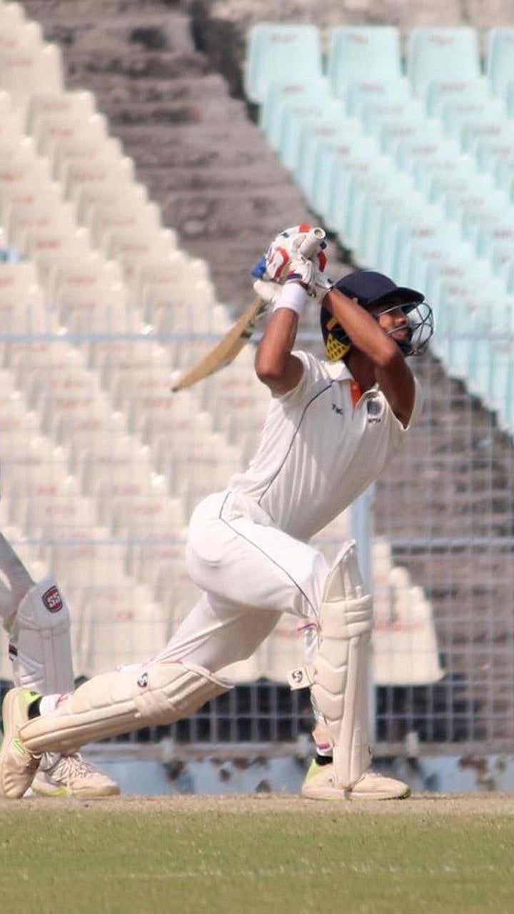 Richest cricketer in world Aryaman Birla son of billionaire ...