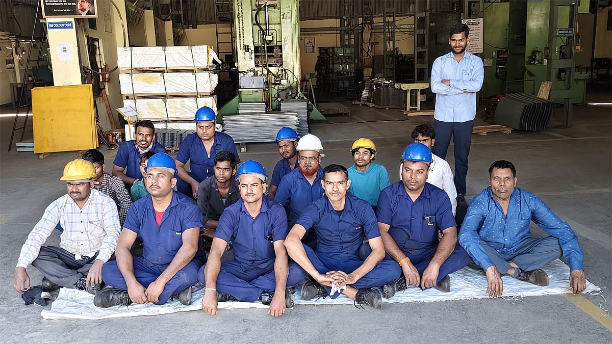 Bhosari News : खंडित विद्युत पुरवठ्यामुळे लघुउद्योचकांचे लाखो रुपयांचे ...