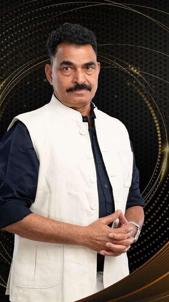 Sayaji Shinde's Grand Return to Marathi Theater After 22 Years in New ...