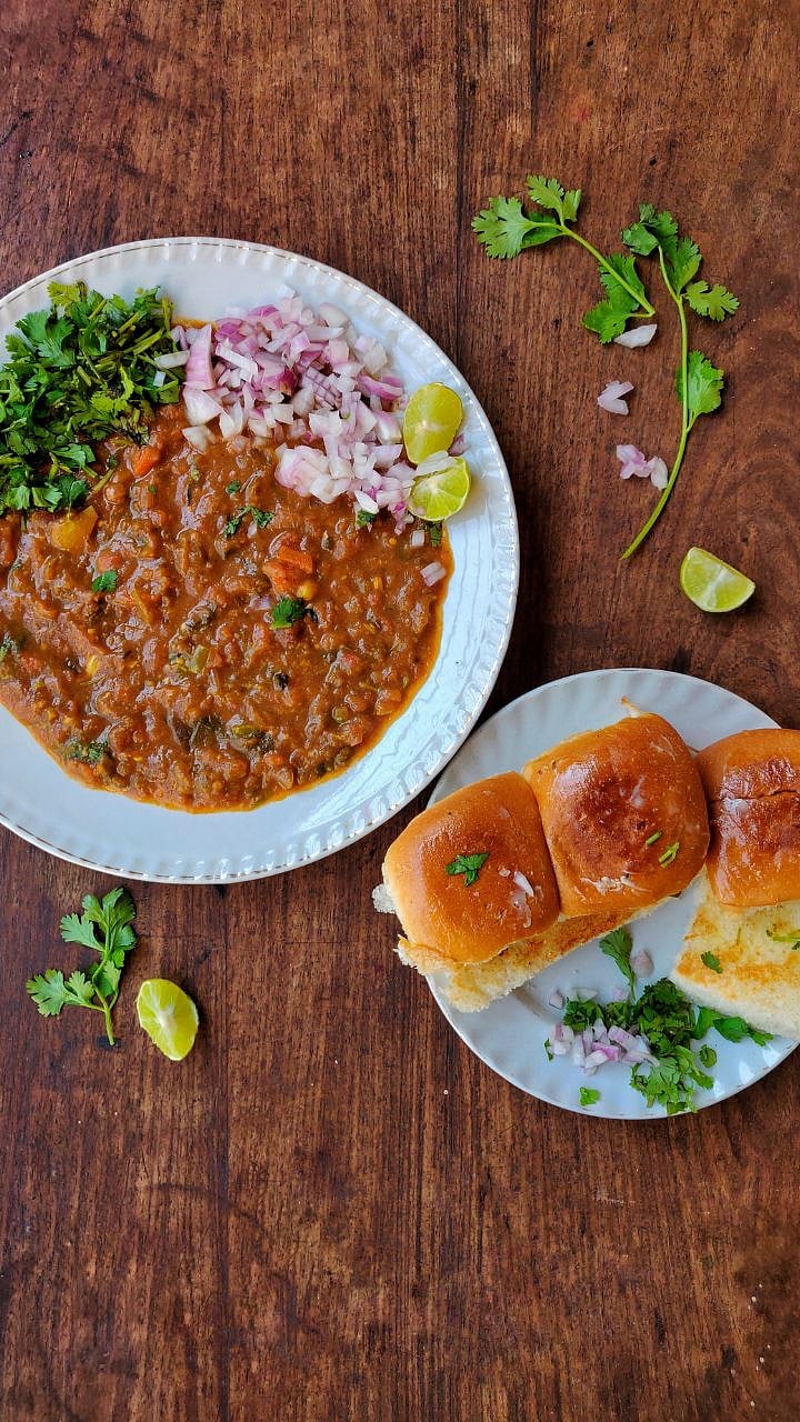 How to Enjoy Pav Bhaji on a Weight Loss Diet – Healthy Pav Bhaji Tips ...