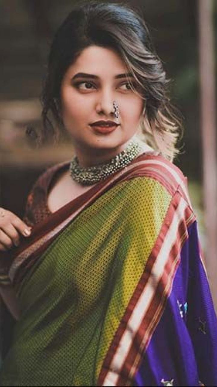 HOW MUCH DOES PRAJAKTA MALI EARN FROM ONE INSTAGRAM POST? HERE'S A LOOK ...