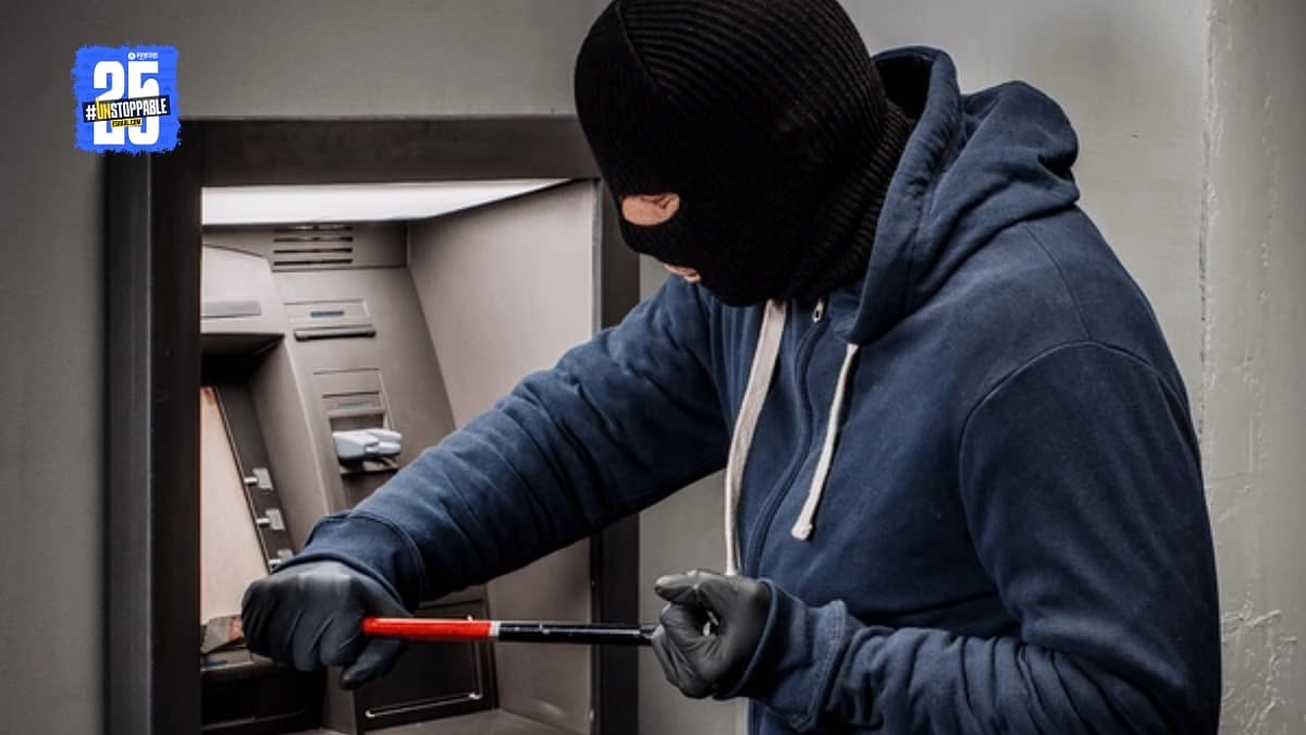 ATM Theft : मानकापुरात एटीएम मशिन घेऊन चोरटे फरार; साडेसात लाखाची रोख ...