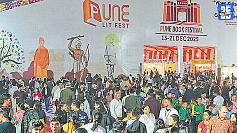 पुणे पुस्तक महोत्सव: ५० कोटींची उलाढाल, ३० लाख पुस्तकांची विक्री. Pune ...