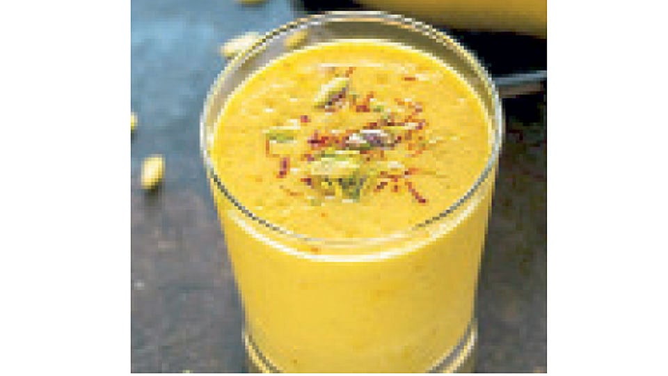 आजची रेसिपी : मँगो लस्सी