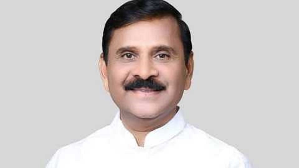 माण-खटावच्या जनतेला भयमुक्त करण्यासाठी निवडणूक : प्रभाकर देशमुख