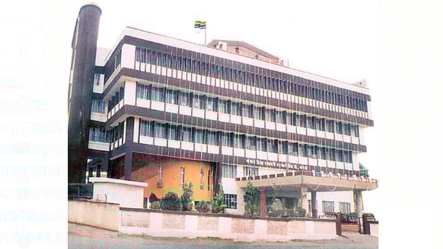 सांगली जिल्हा बॅंकेच्या संचालकांचे राजीनामे