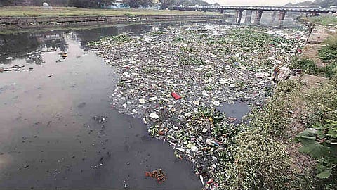 River Pollution : पुण्यात नदी प्रदूषण जोरात अन् सुधारणा संथ River ...