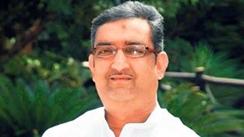 पांडुरग कारखान्याच्या अध्यक्षपदी आमदार प्रशांत परिचारक यांची निवड