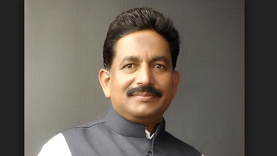 ''मला साधा मेसेज करता येत नाही, मी ट्विट कसे करणार?''
