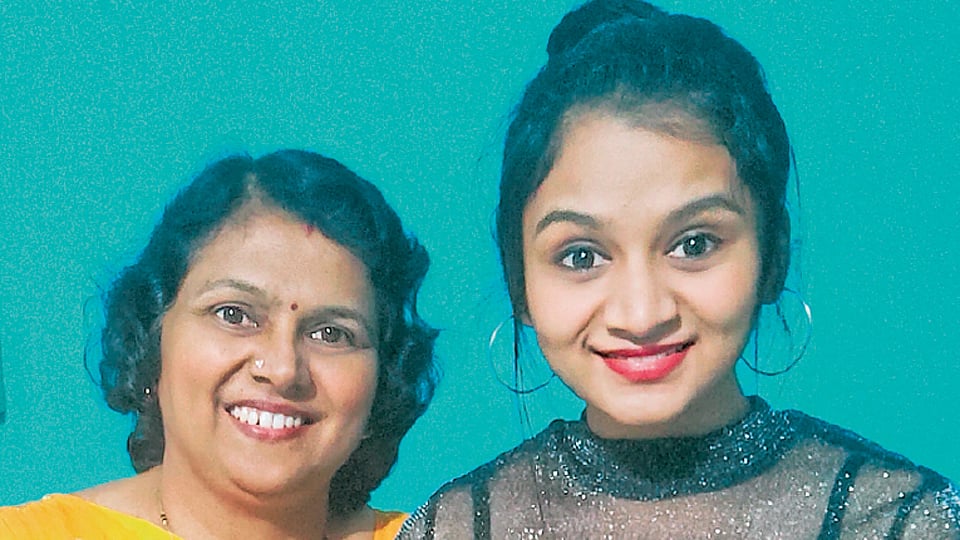 माझी आई ‘ऑल राउंडर’