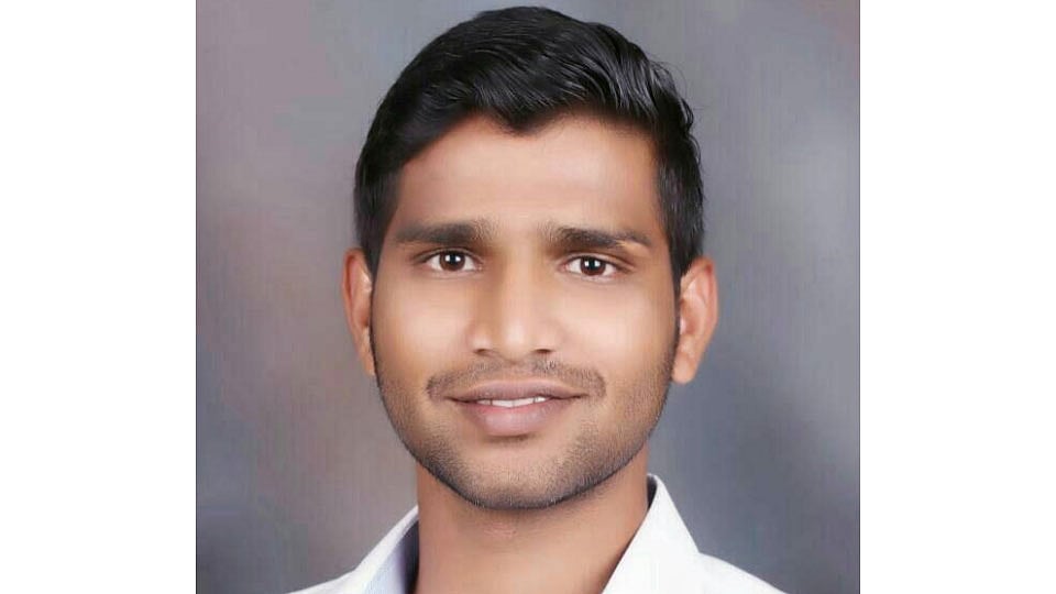 झोपडीतून चेतवली शिक्षणाची ज्योत