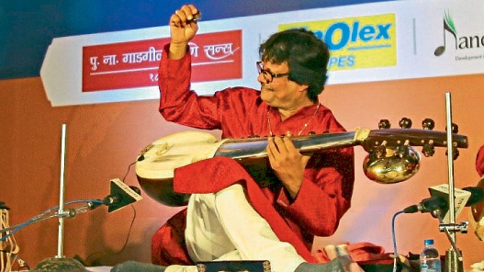 Video : घराण्यातील परंपरेचा प्रत्यय