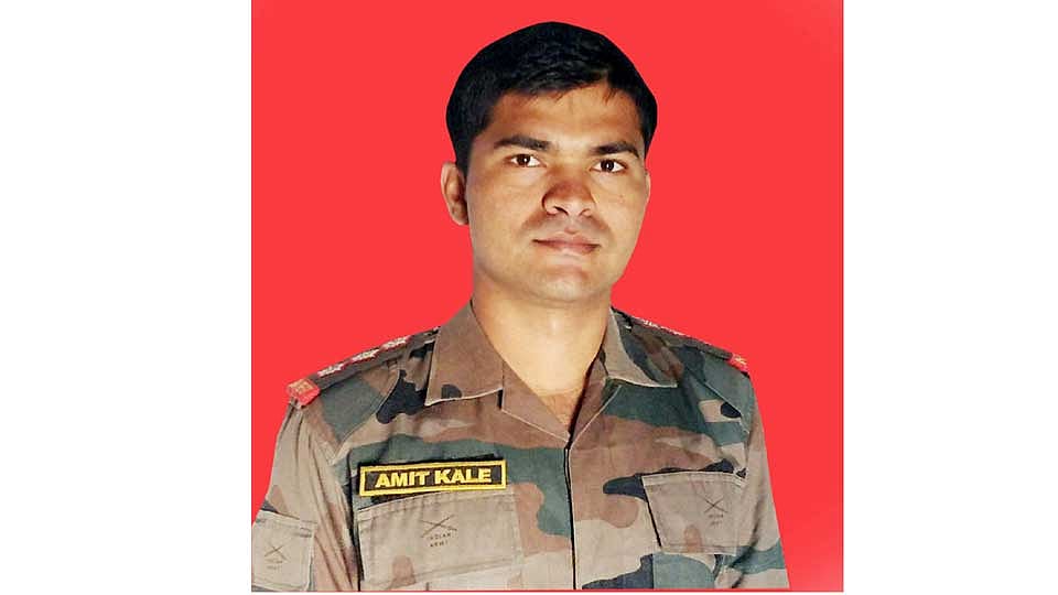 कॅप्टन अमित काळे यांची श्रीलंकेमधील प्रशिक्षणासाठी निवड