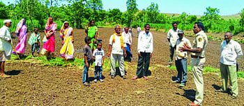 शिराळा तालुक्‍यात येथे बिबट्याचा हल्ला...दोन कालवडी ठार