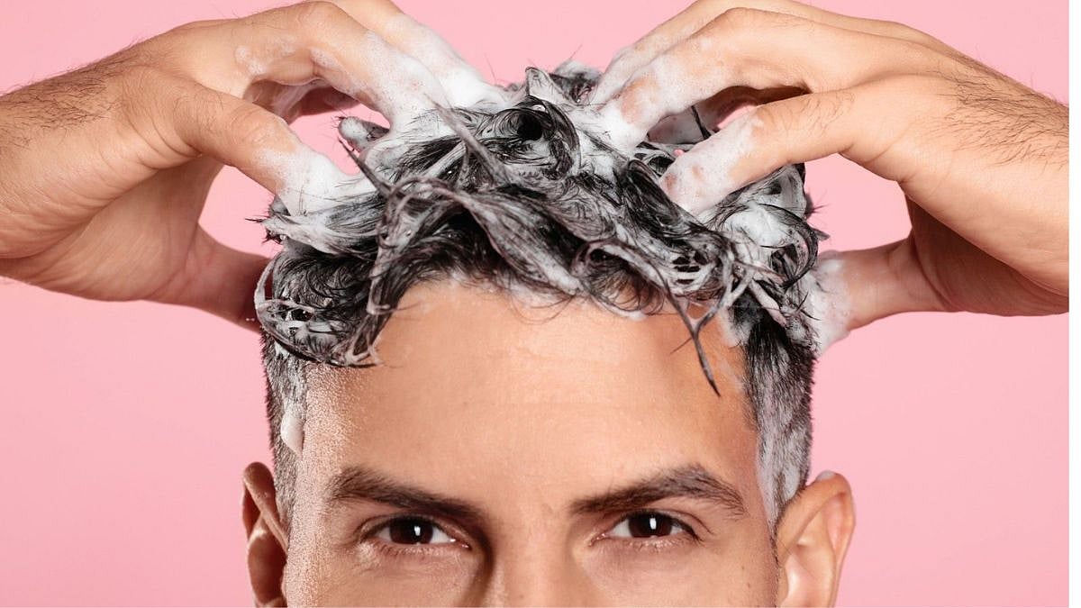 5 Best Shampoos for Men to Help Reduce Hair Loss