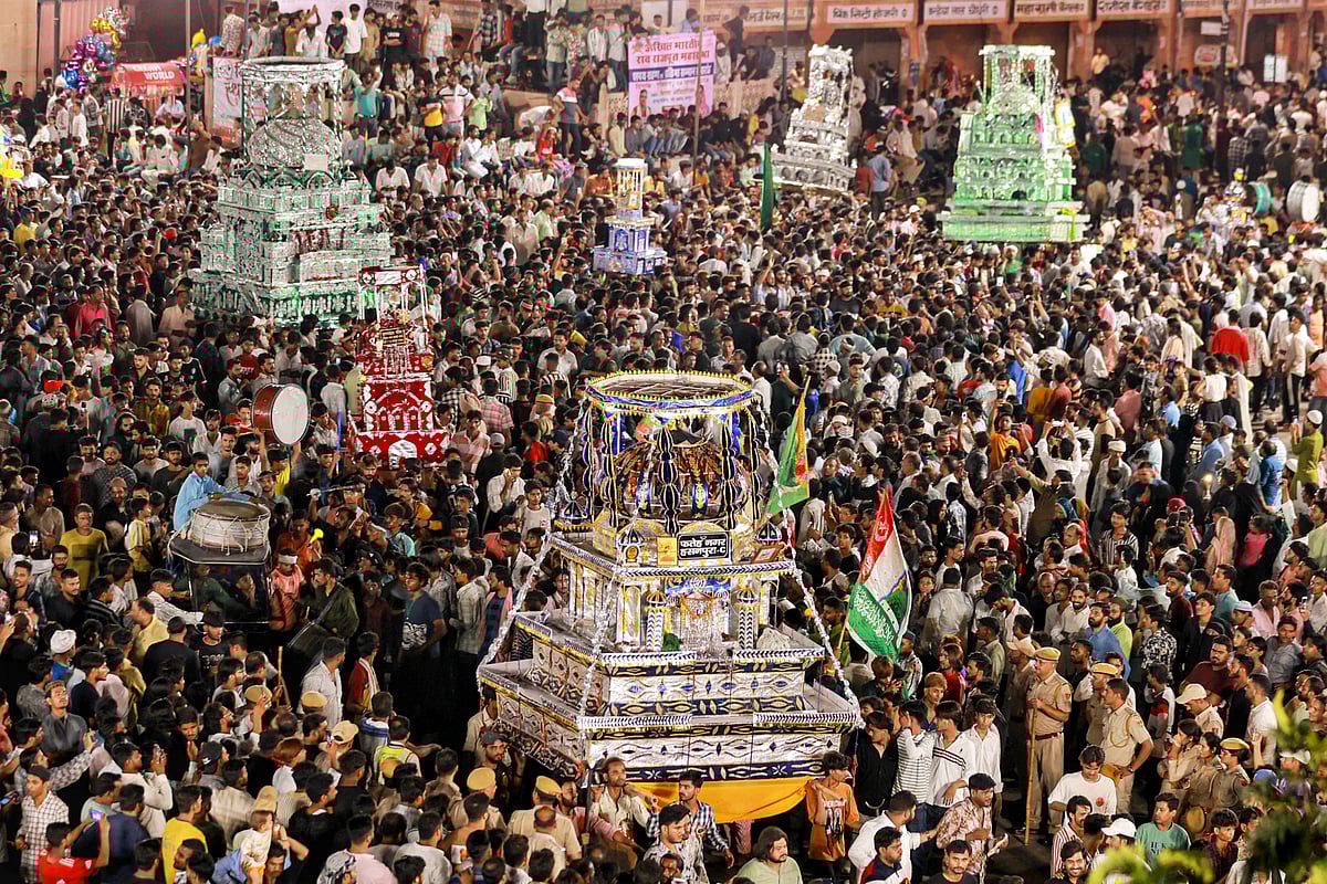 Muharram observed with 'tazia' processions, 3 in UP electrocuted to death