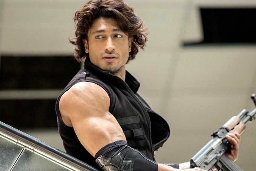 Commando 2 Review: Zero Command Over Common Sense