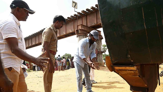 Velraj Breaks Down The Single-Take Opening Scene In Vetri Maaran’s ...