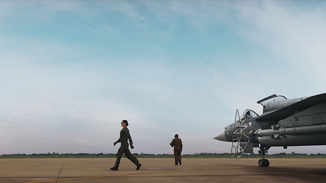 Tejas Review: Kangana Ranaut Crashes Headfirst Into Comedy