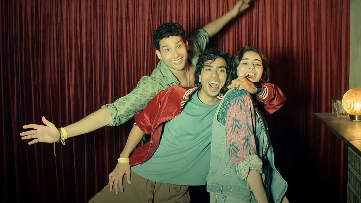 Kho Gaye Hum Kahan Review: A Smart and Self-Satisfied Swipe at the ...