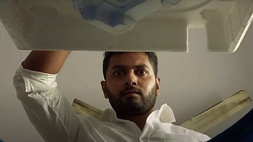 Vyooham Review: An Interesting Premise Crumbles Under the Format