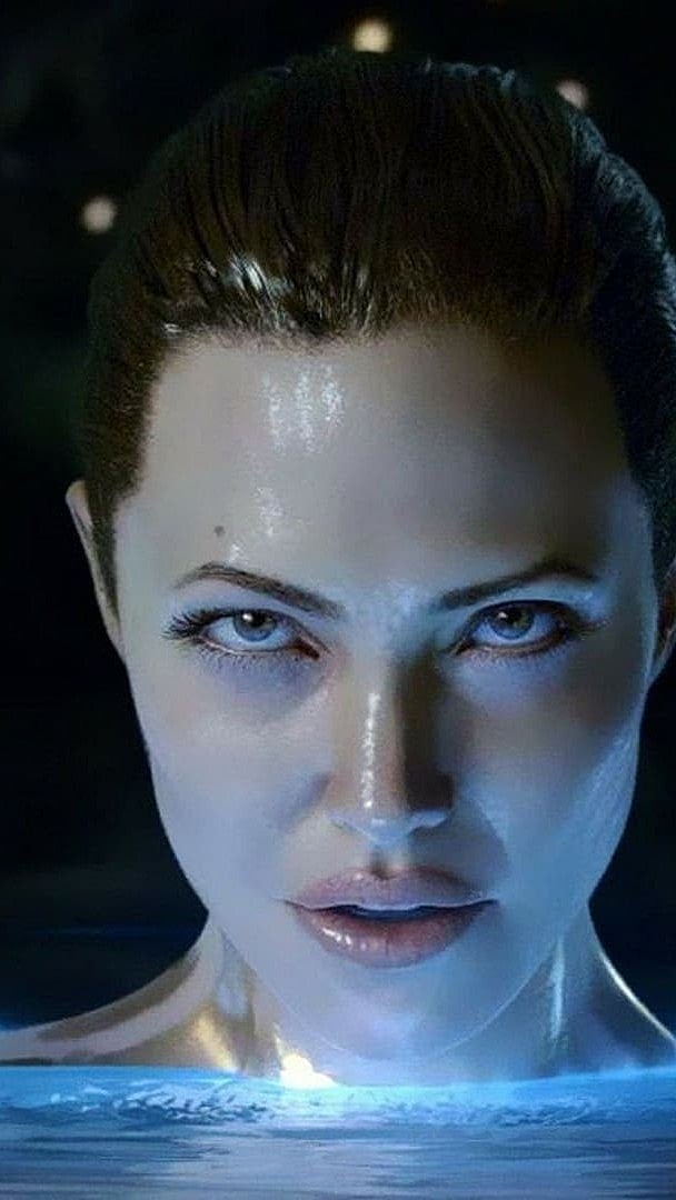 Beowulf 2007 Angelina Jolie