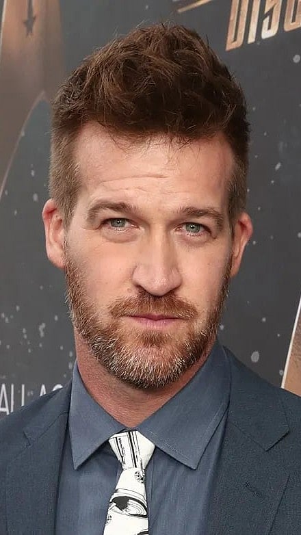 7 Must-Watch Movies and Shows of Kenneth Mitchell