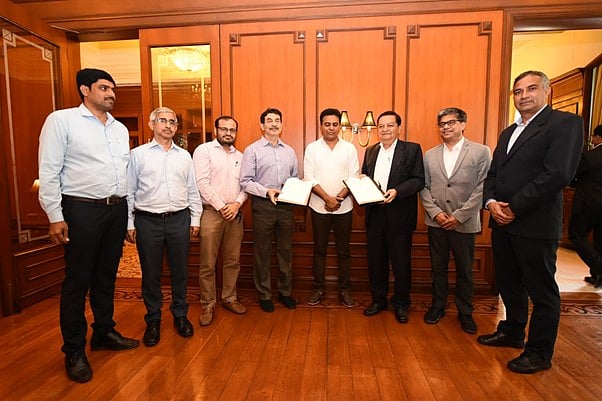 Sabar Dairy signs MoU with Telangana Government to set up a dairy plant