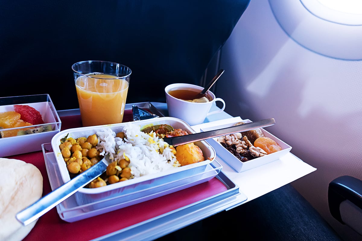FSSAI directs airline caterers to comply with food safety regulations
